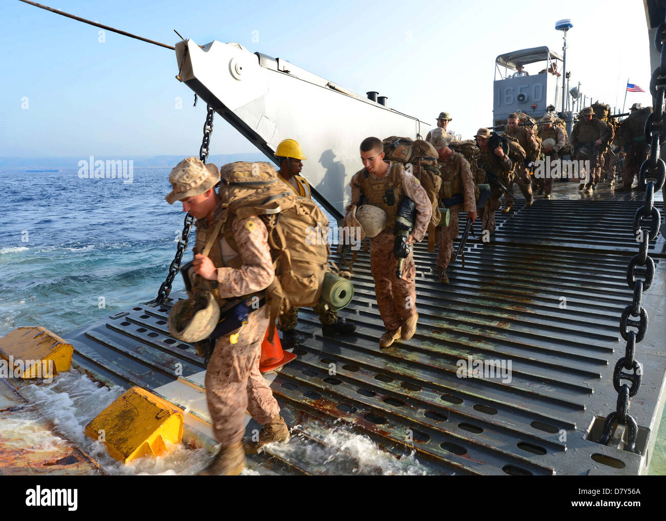 Marines disembark an LCU Stock Photo - Alamy