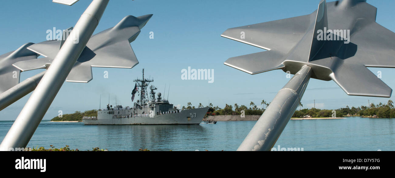 Uss reuben james hi-res stock photography and images - Alamy