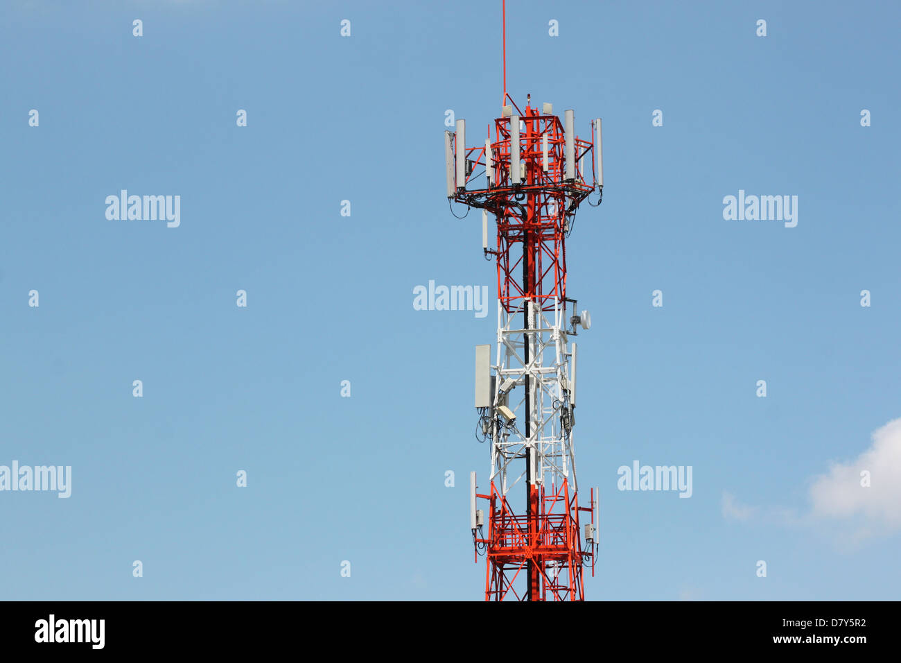 Antenna array phone signal serving Stock Photo - Alamy
