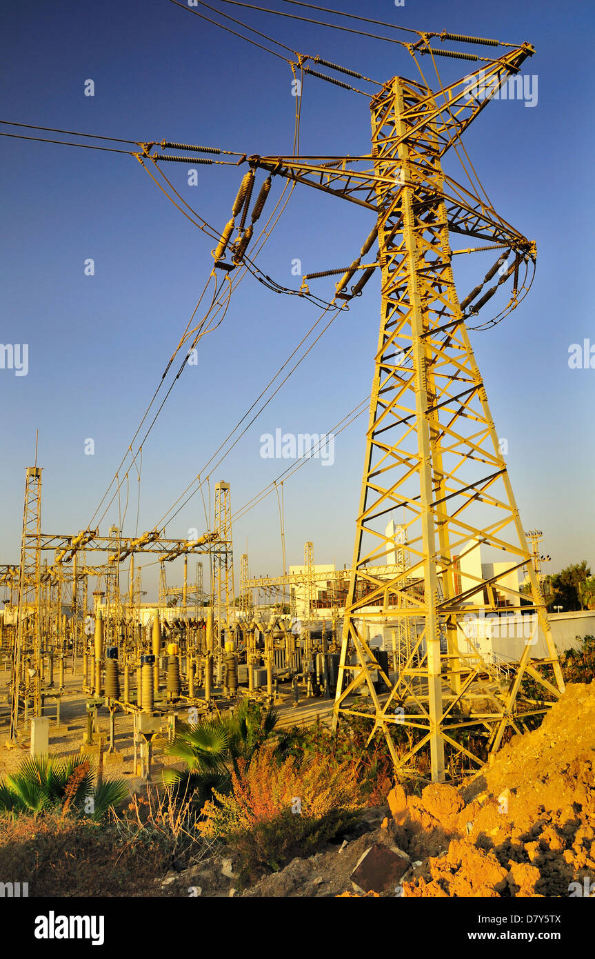 Massive pylon hi-res stock photography and images - Alamy