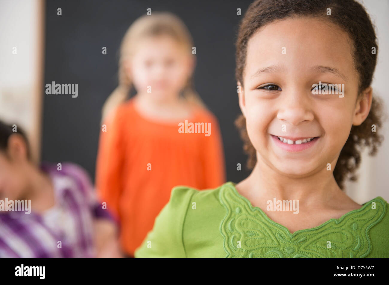 Close up face smiling girl hi-res stock photography and images - Alamy