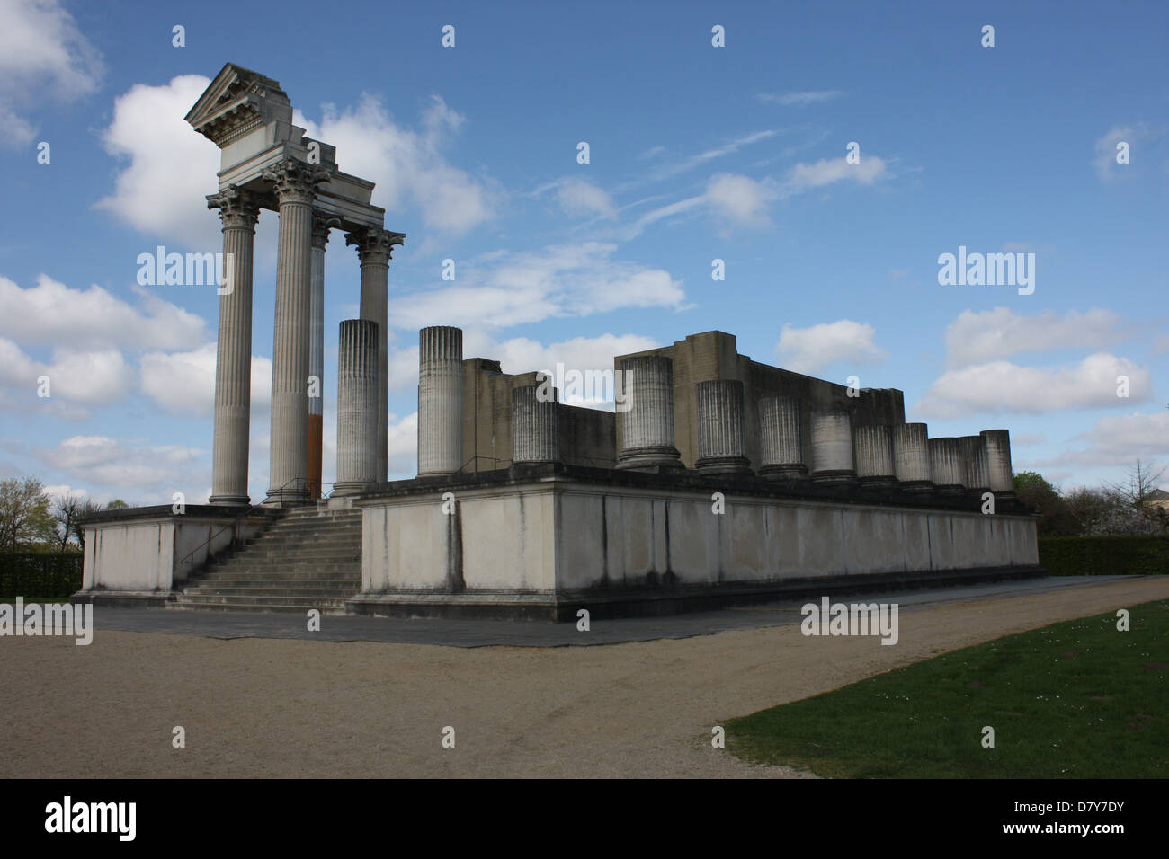 The Roman temple at Xanten, Germany Stock Photo - Alamy