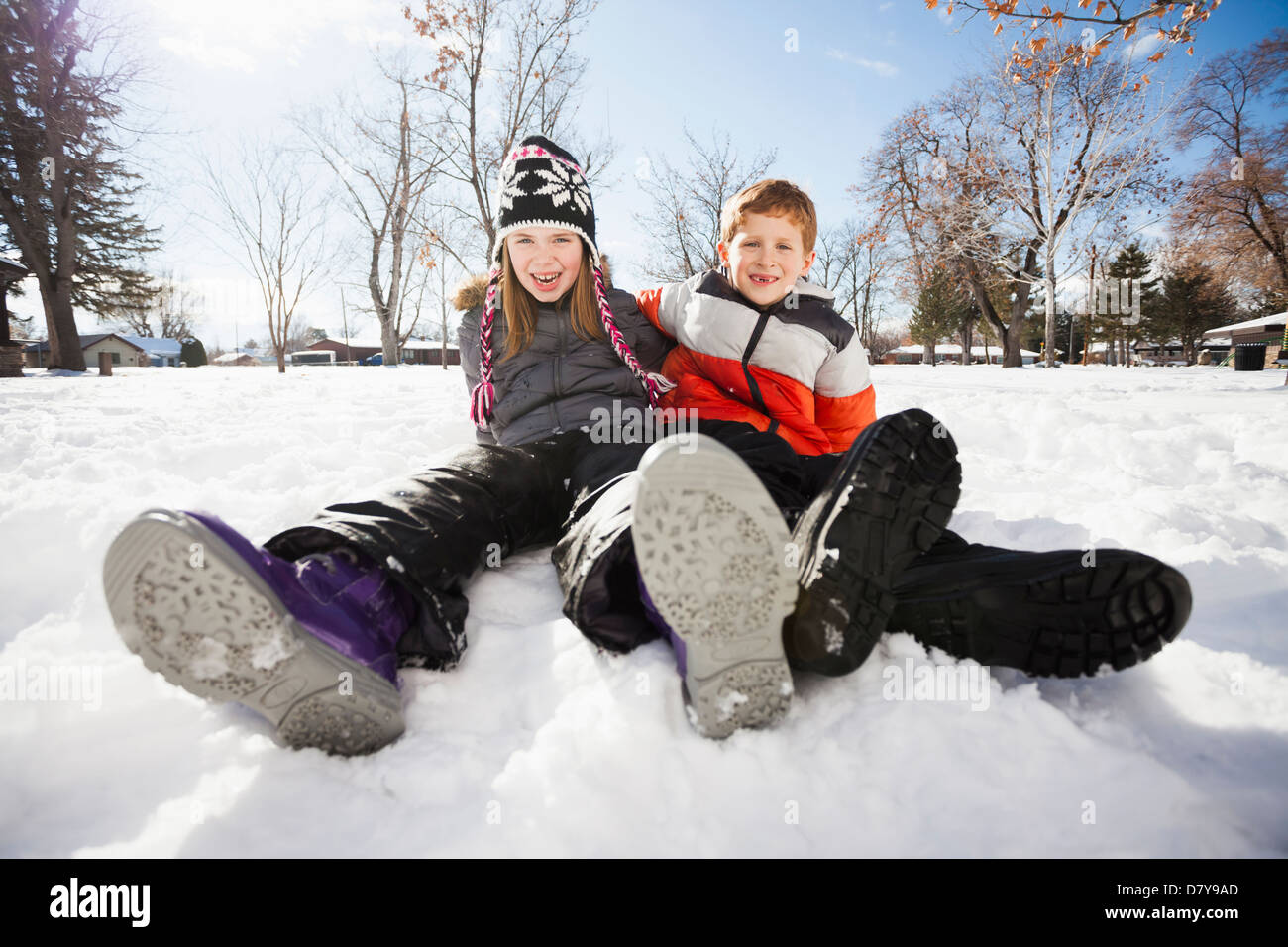 Sitting in snow looking around hi-res stock photography and images - Alamy