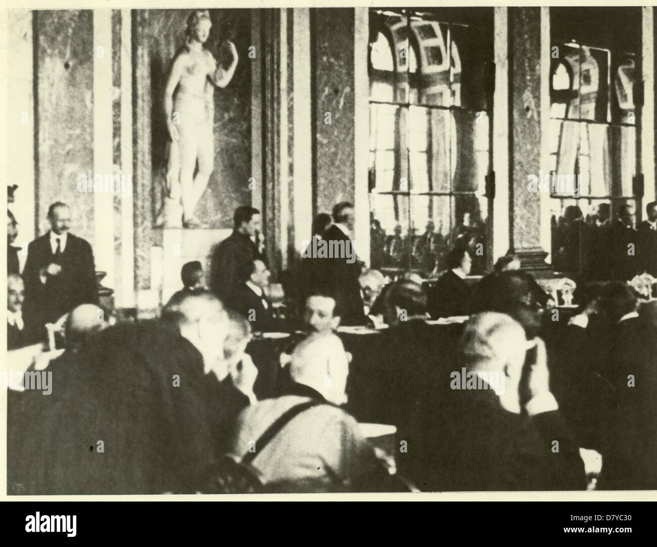 Versailles 1919 peace conference hi-res stock photography and images ...