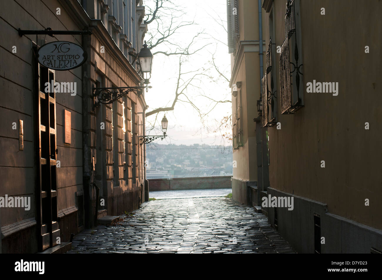 Winner building hi-res stock photography and images - Alamy