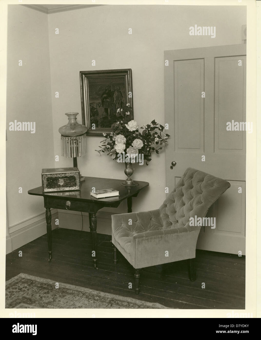 Victorian parlor hi-res stock photography and images - Alamy