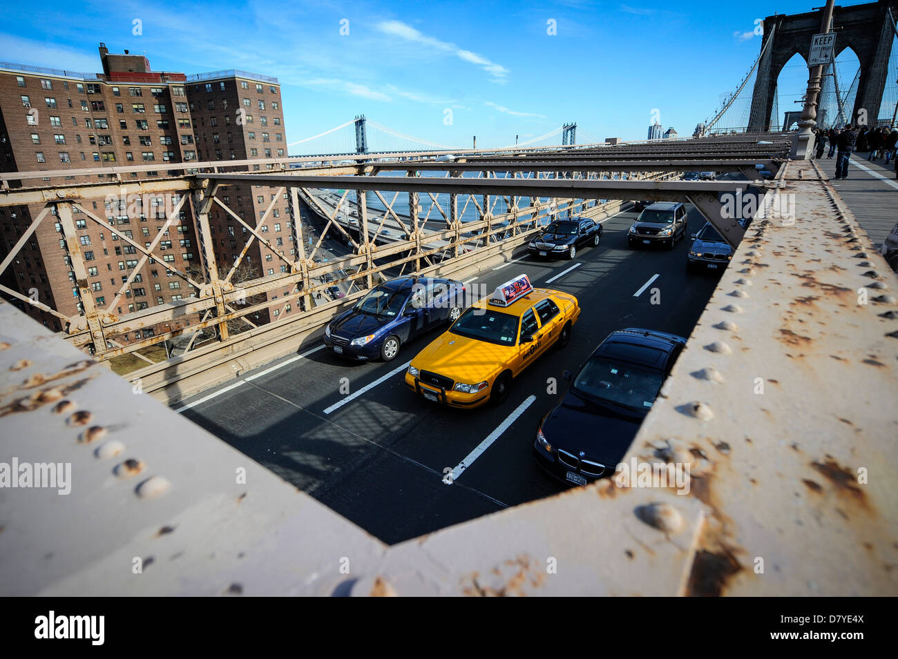 Driving yellow cab brooklyn bridge hi-res stock photography and images ...