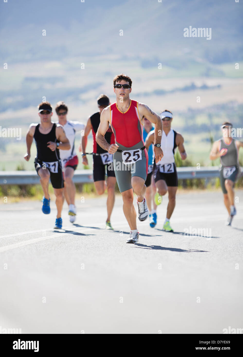 Accelerating runners hi-res stock photography and images - Alamy