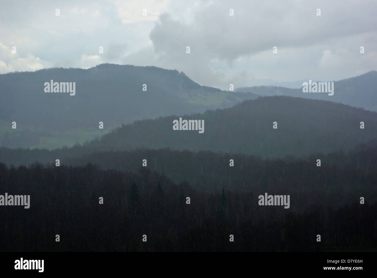 Dull And Misty Sky High Resolution Stock Photography and Images - Alamy