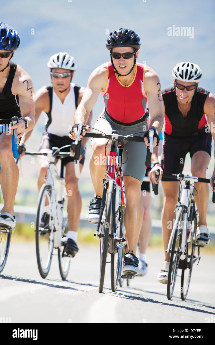 Road cycle race hi-res stock photography and images - Alamy
