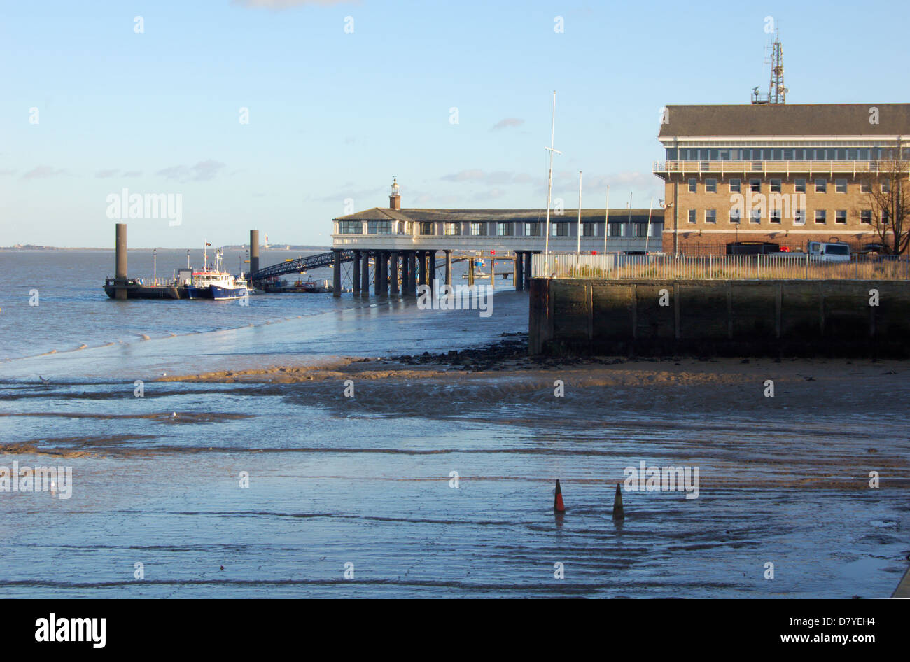 Pier at Gravesend in Kent, England Stock Photo - Alamy