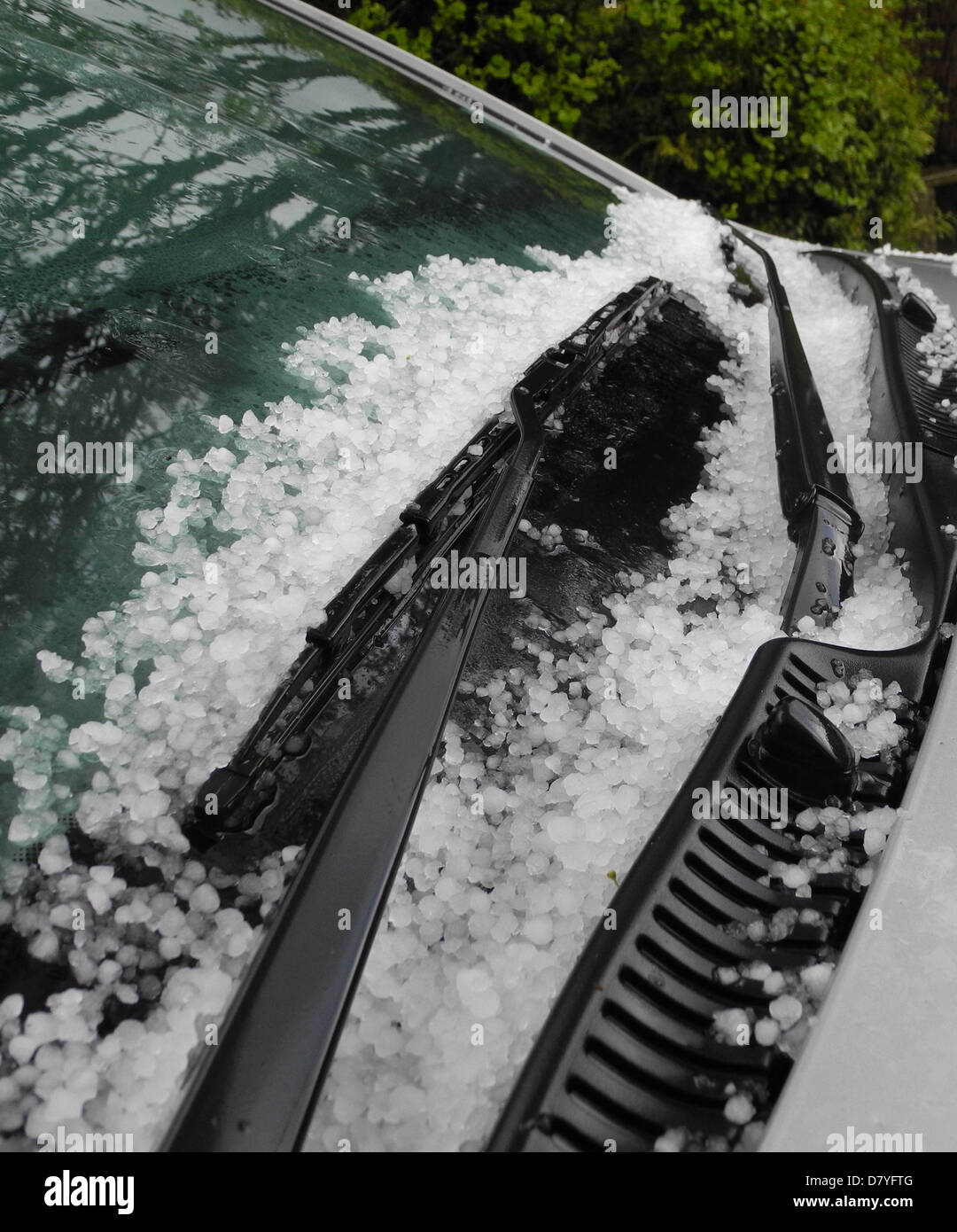 Hail stones hi-res stock photography and images - Alamy