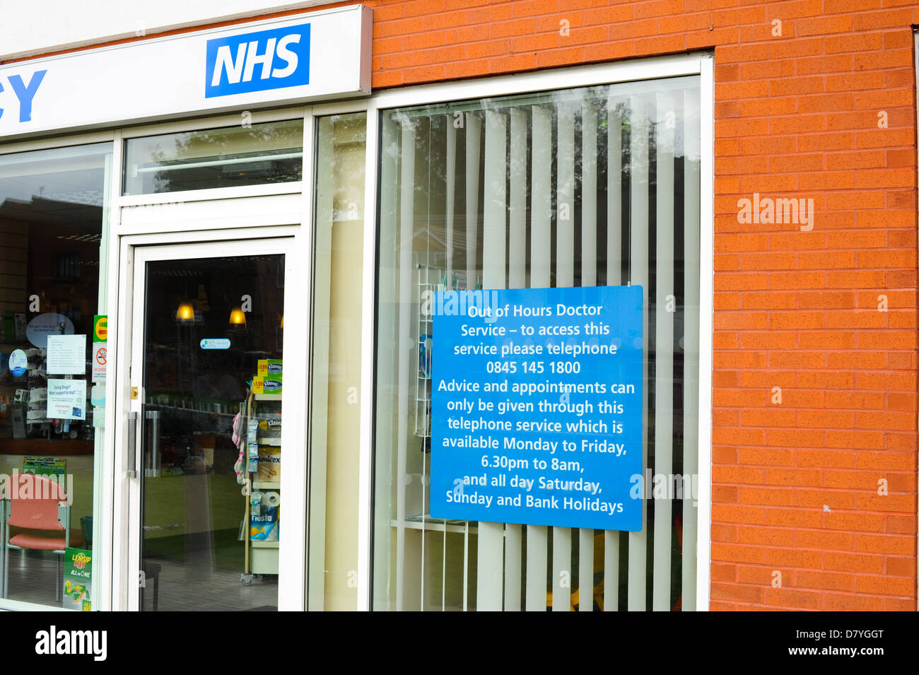 Access to nhs hi-res stock photography and images - Alamy