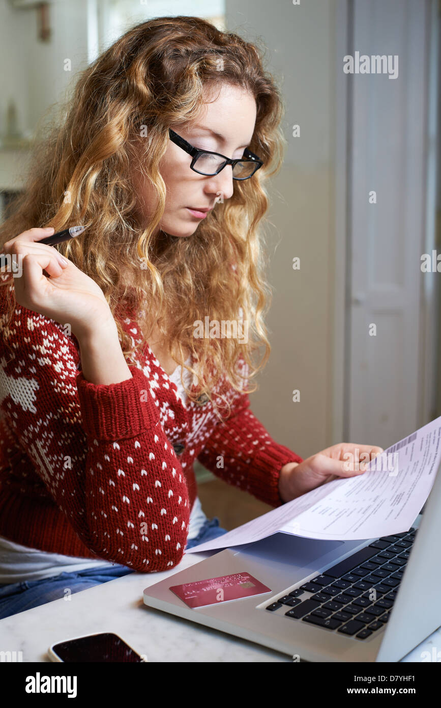 Banking woman female women hi-res stock photography and images - Alamy