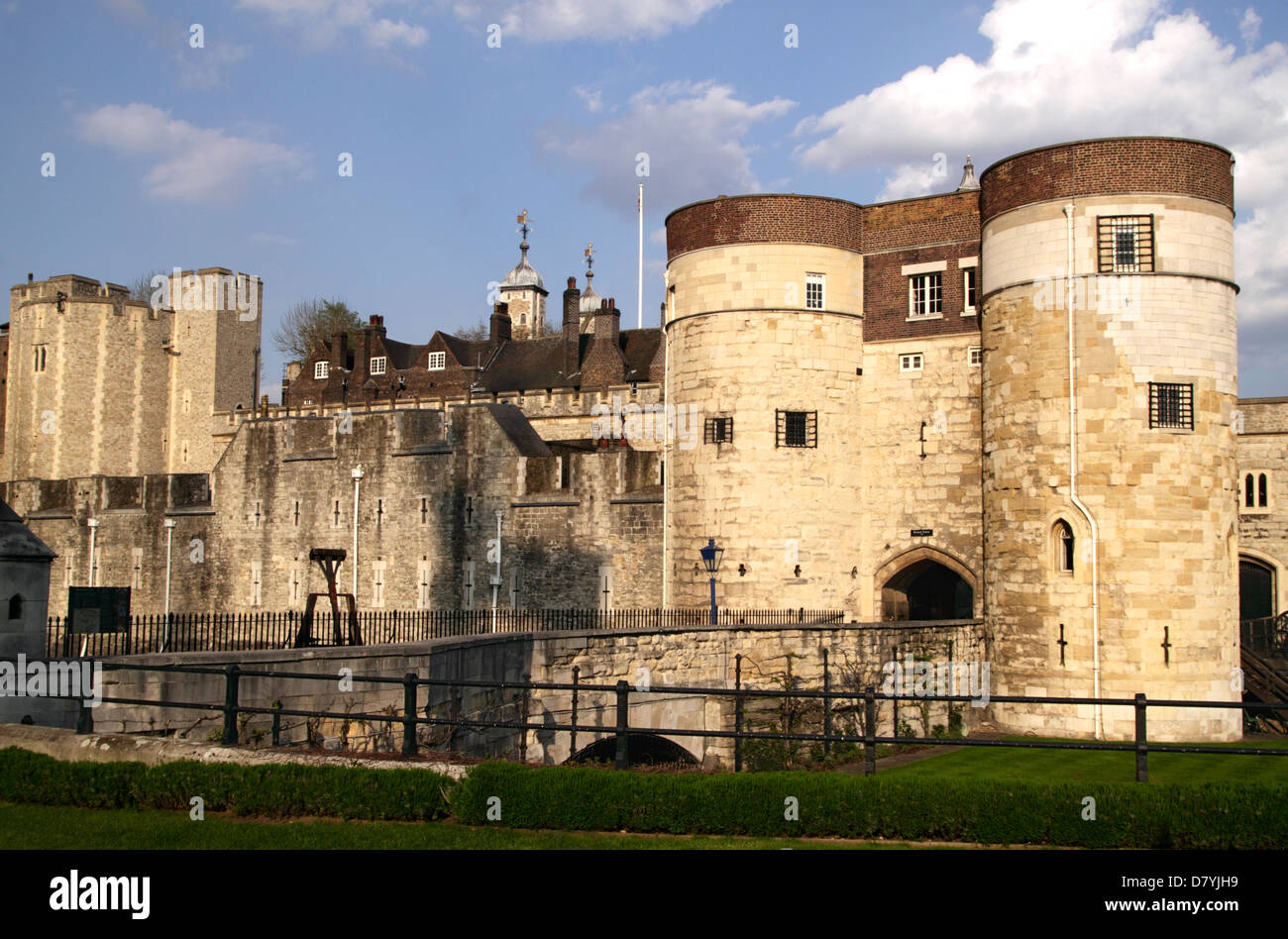 Byward Tower of the Tower of London Stock Photo - Alamy