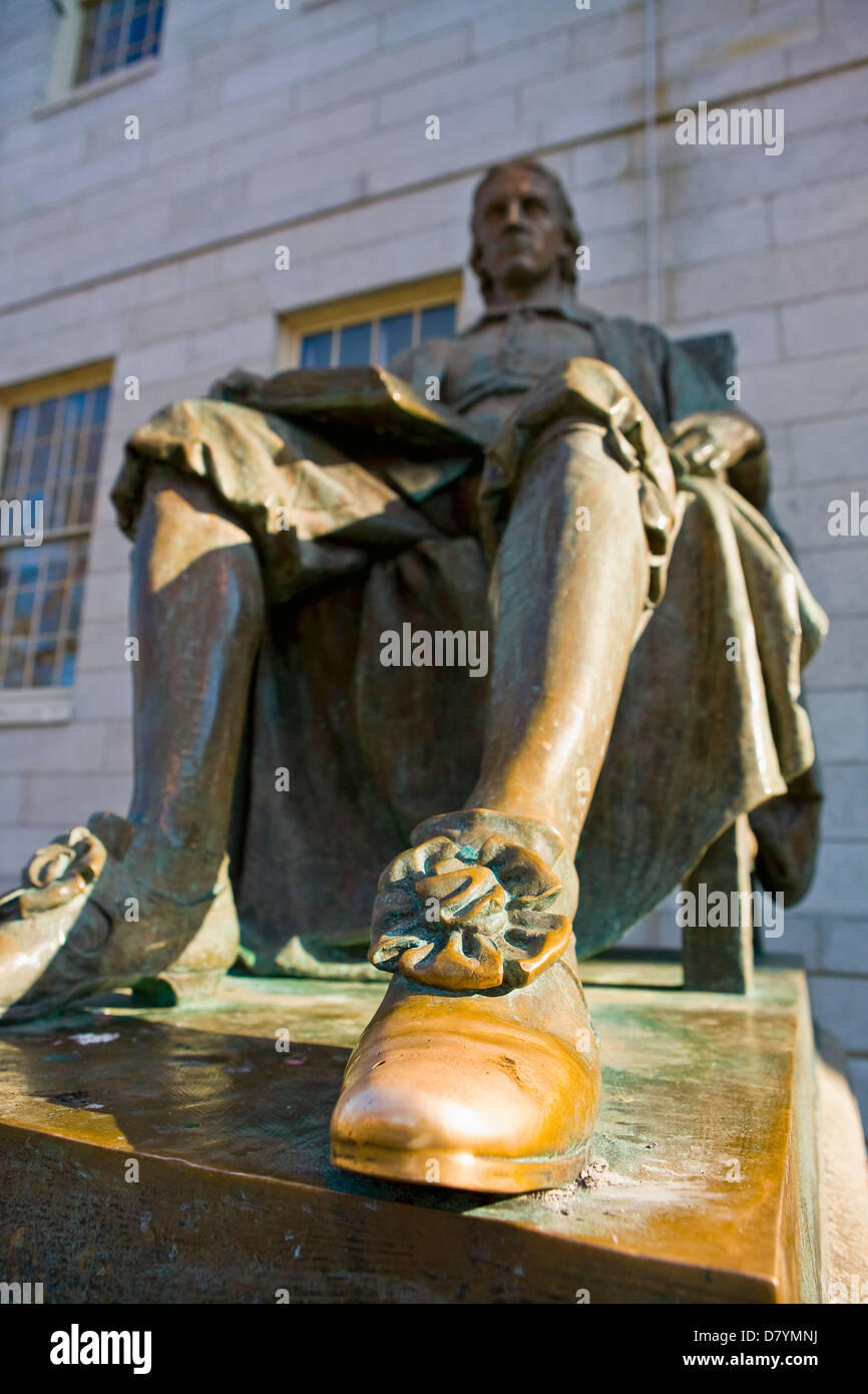 John Harvard Statue on Harvard University Campus Cambridge ... John Harvard Statue on Harvard University Campus Cambridge ...