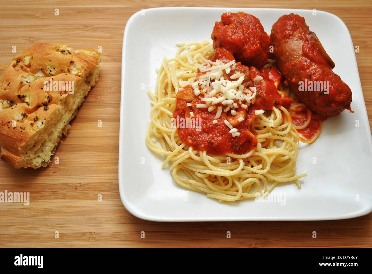 Italian Spaghetti Dinner with Meats Stock Photo - Alamy