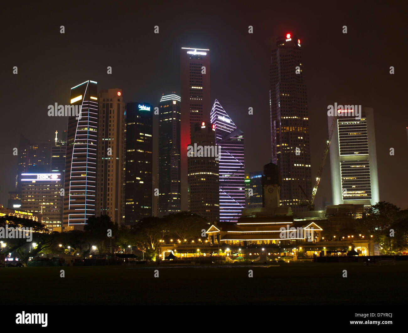 Singapore CBD skyscrapers at night Stock Photo - Alamy