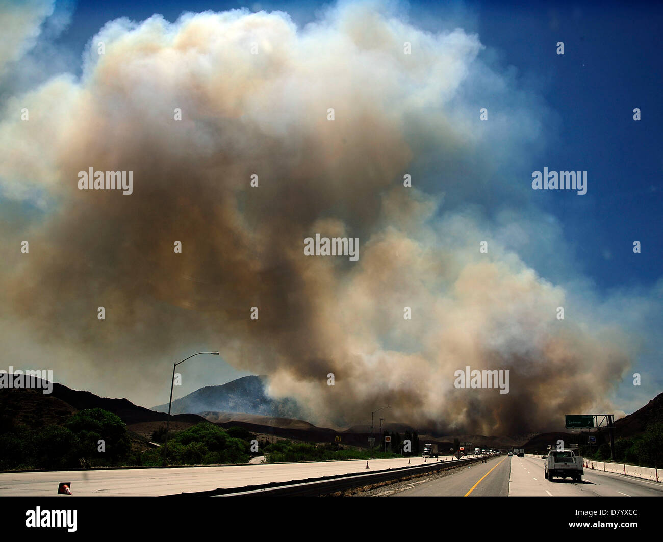 Frazier Park CA. May 15,2013 Huge smoke clouds could be seen for miles ...
