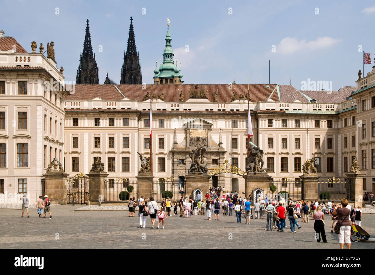 Magnificent entrance castle building hi-res stock photography and ...