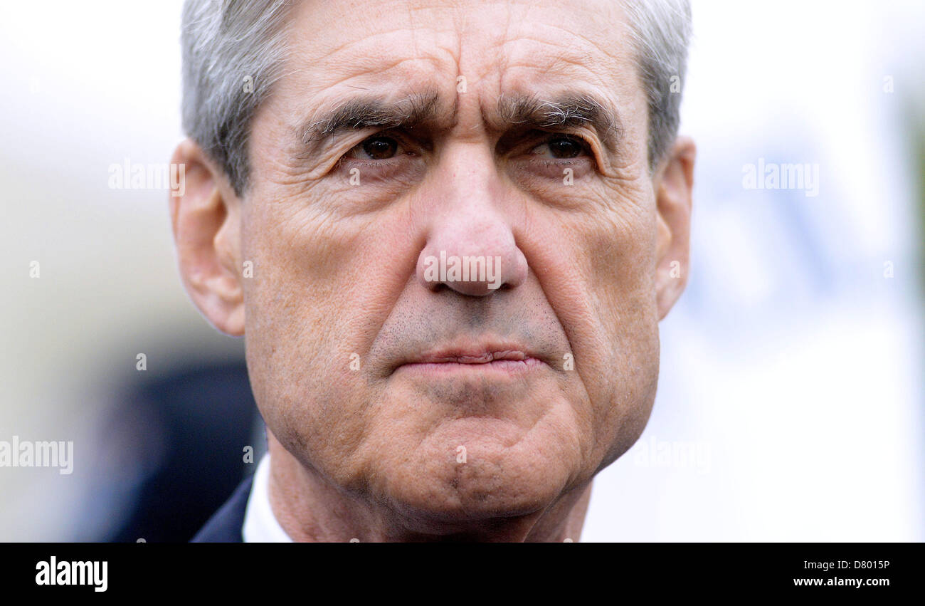 Director robert muller hi-res stock photography and images - Alamy