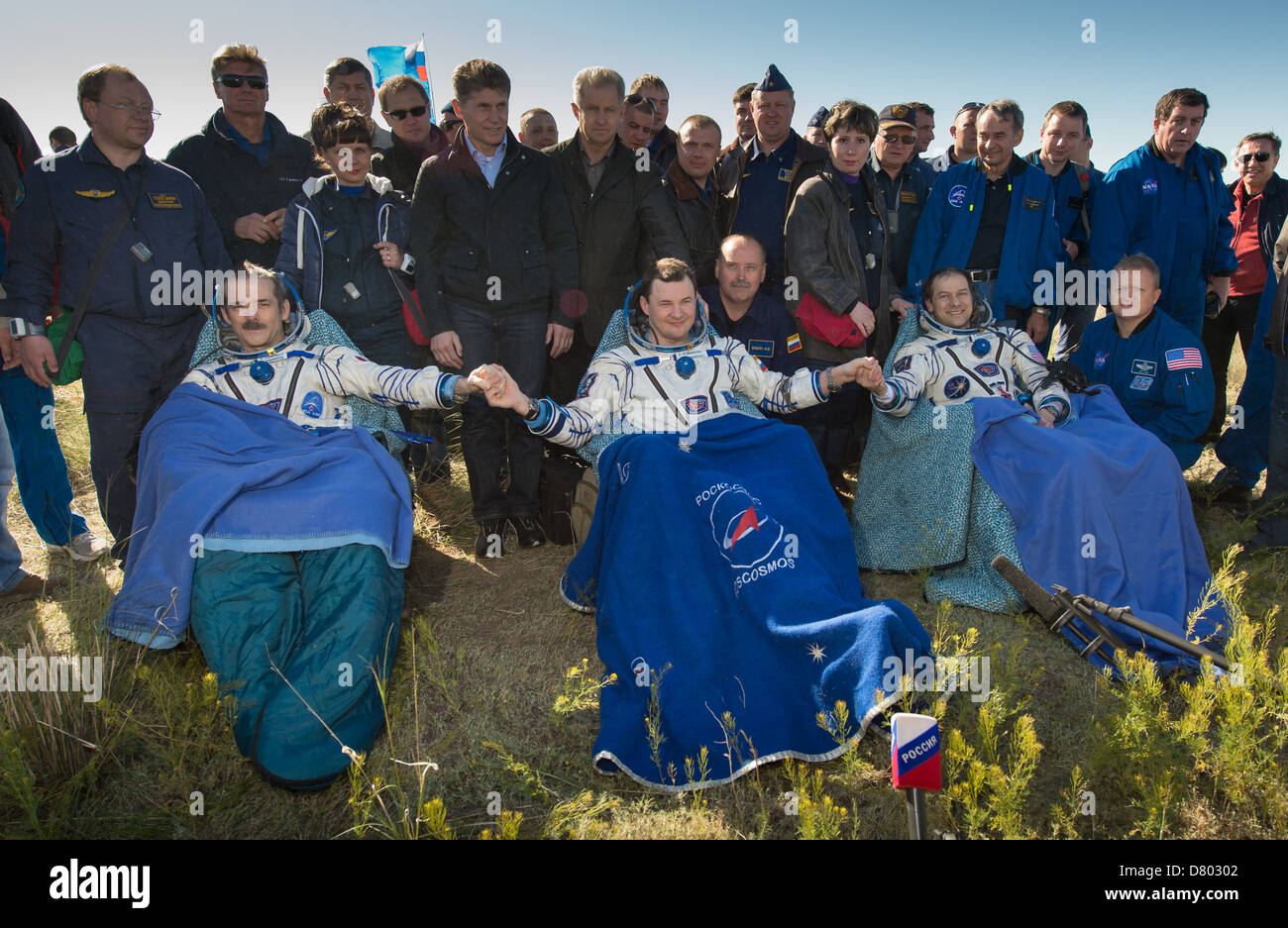 Expedition 35 Landing (201305140013HQ Stock Photo - Alamy
