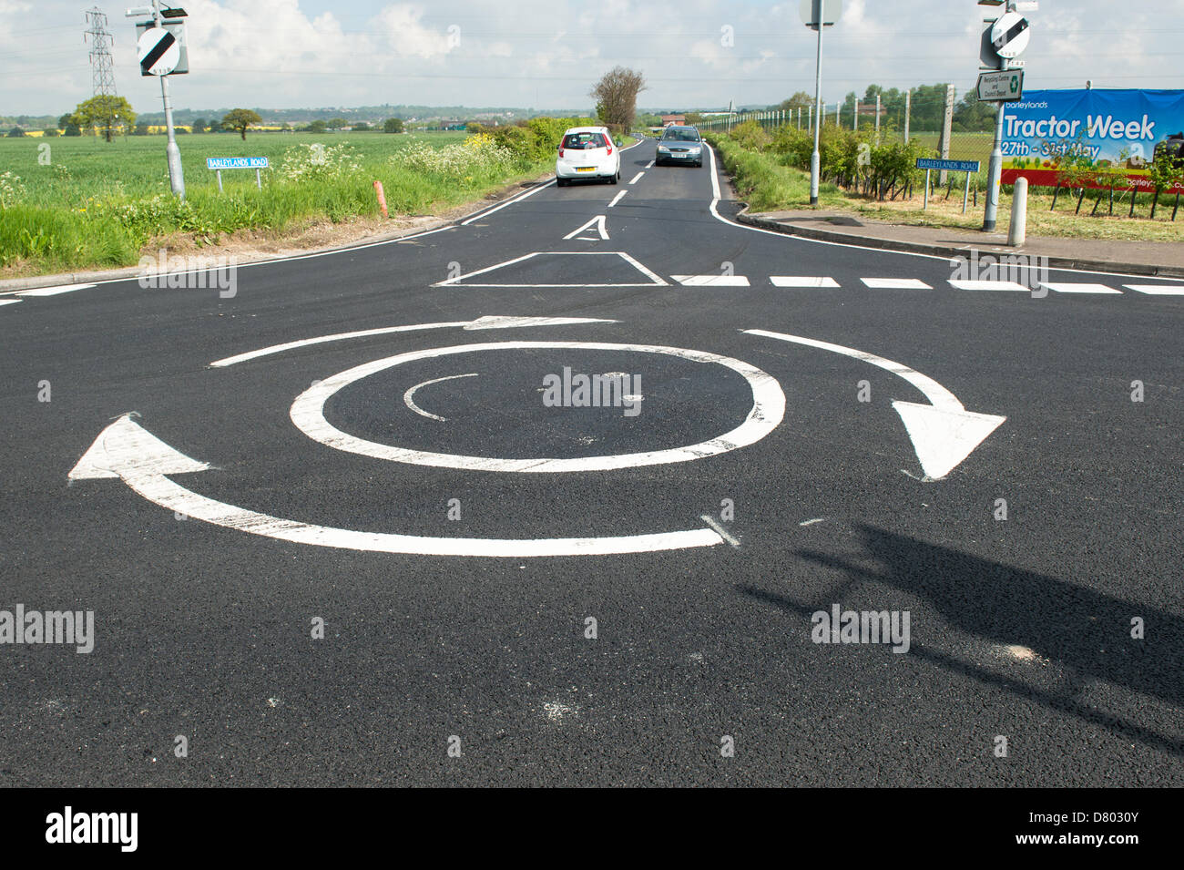 Mini roundabout sign hi-res stock photography and images - Alamy