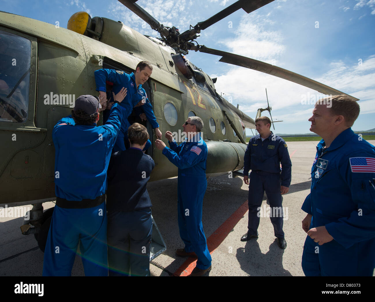 The crew of Expedition 35 successfully lands in Kazakhstan after ...