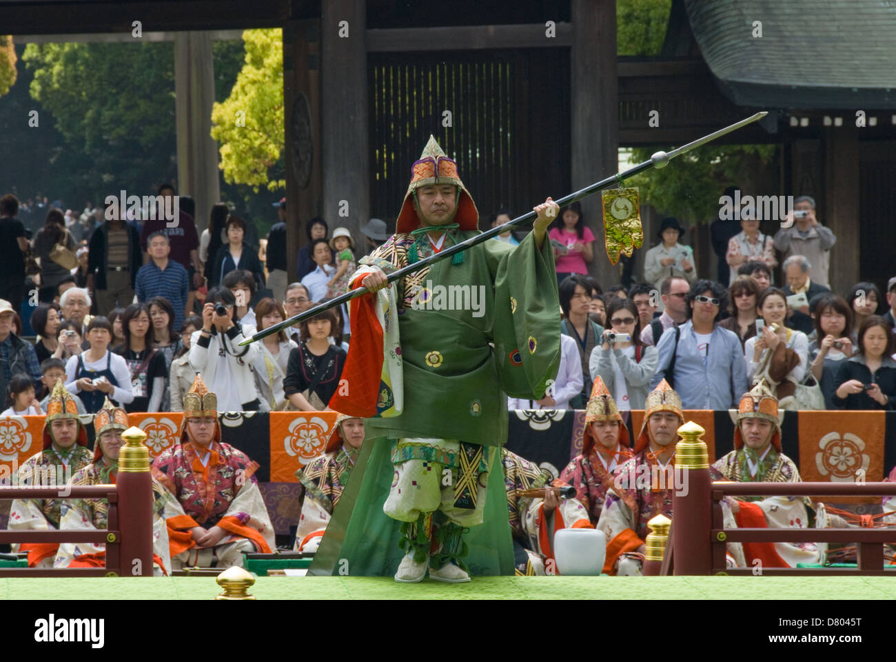 Dancer at Showa Day Ceremony, Meiji Jingu, Tokyo, Japan Stock Photo - Alamy