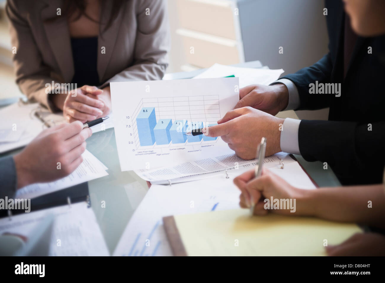 Businessman gesturing hands talking hi-res stock photography and images ...