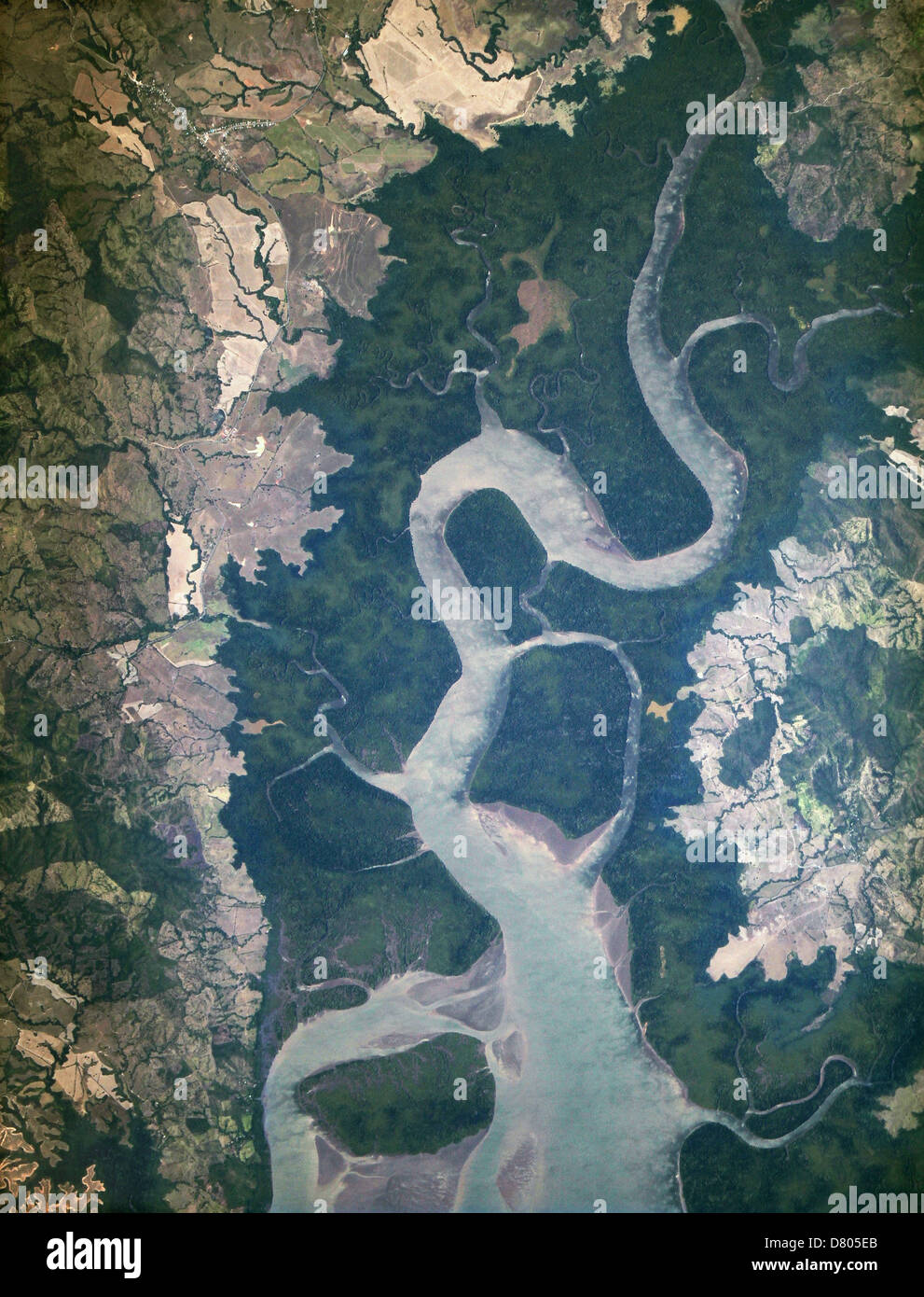 NASA installed a new Earth-observing instrument on the International ...