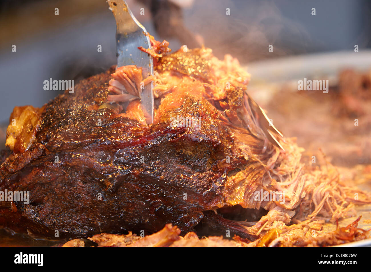 carving roast beef in a commercial setting Stock Photo - Alamy