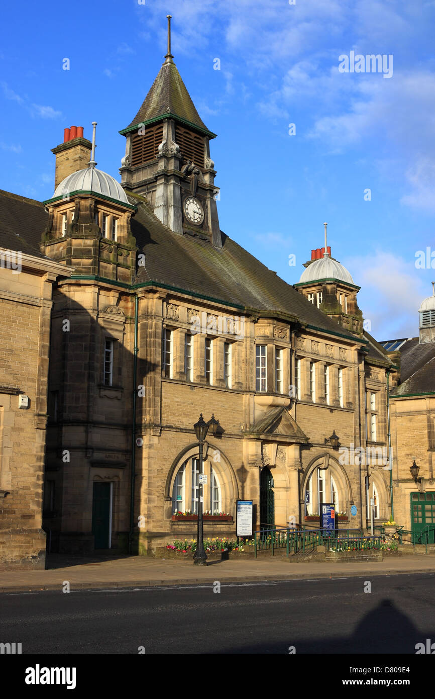 Ilkley west yorkshire hi-res stock photography and images - Alamy