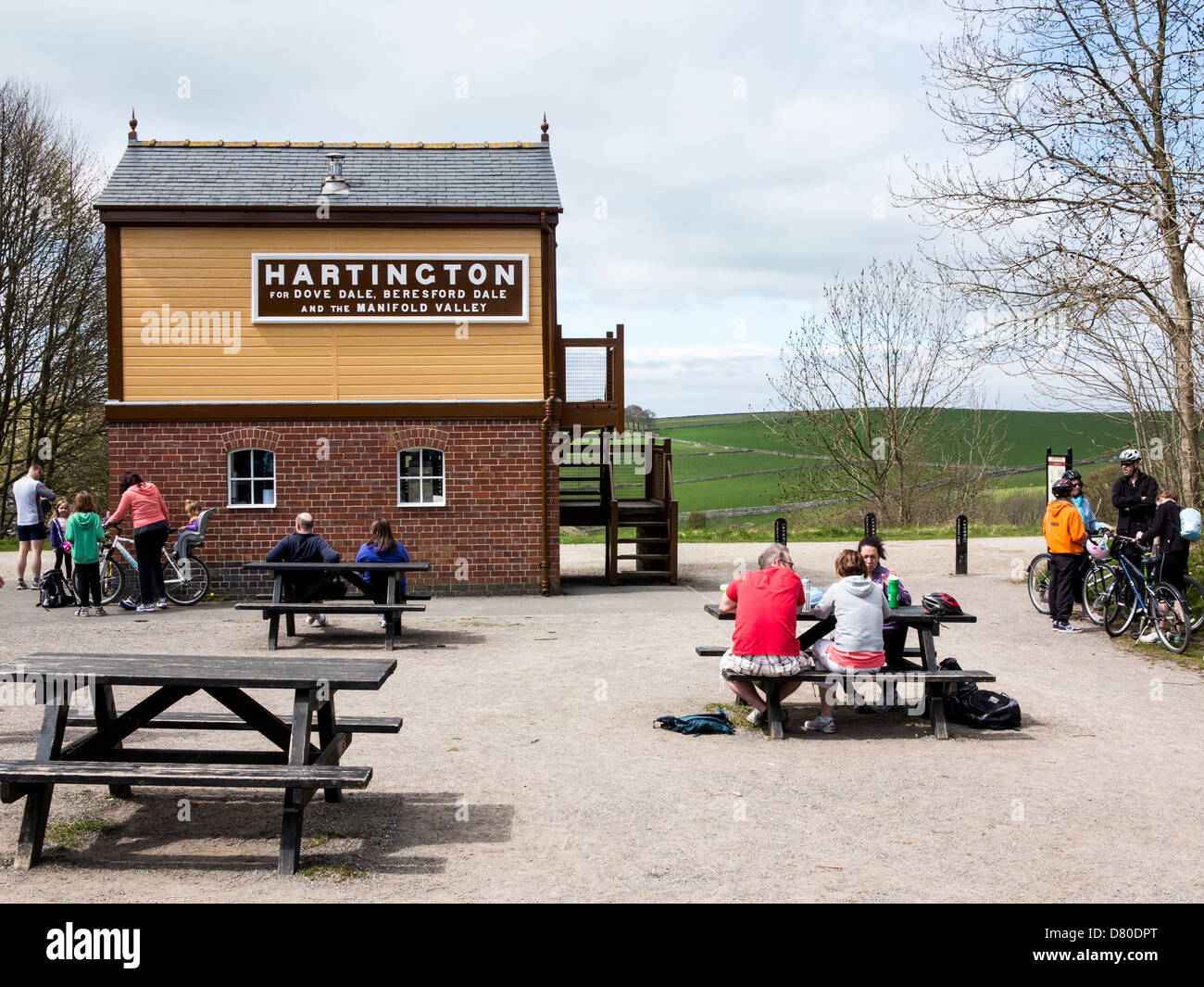 Hartington station hi-res stock photography and images - Alamy