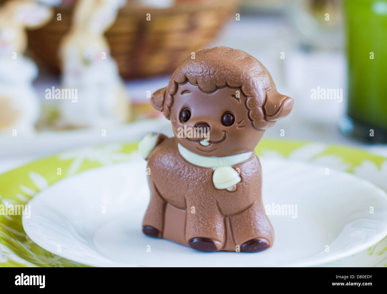 Romanian traditional easter homemade lamb chocolate Stock Photo - Alamy