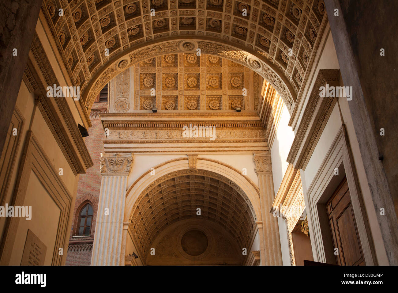 Entry into mantua hi-res stock photography and images - Alamy