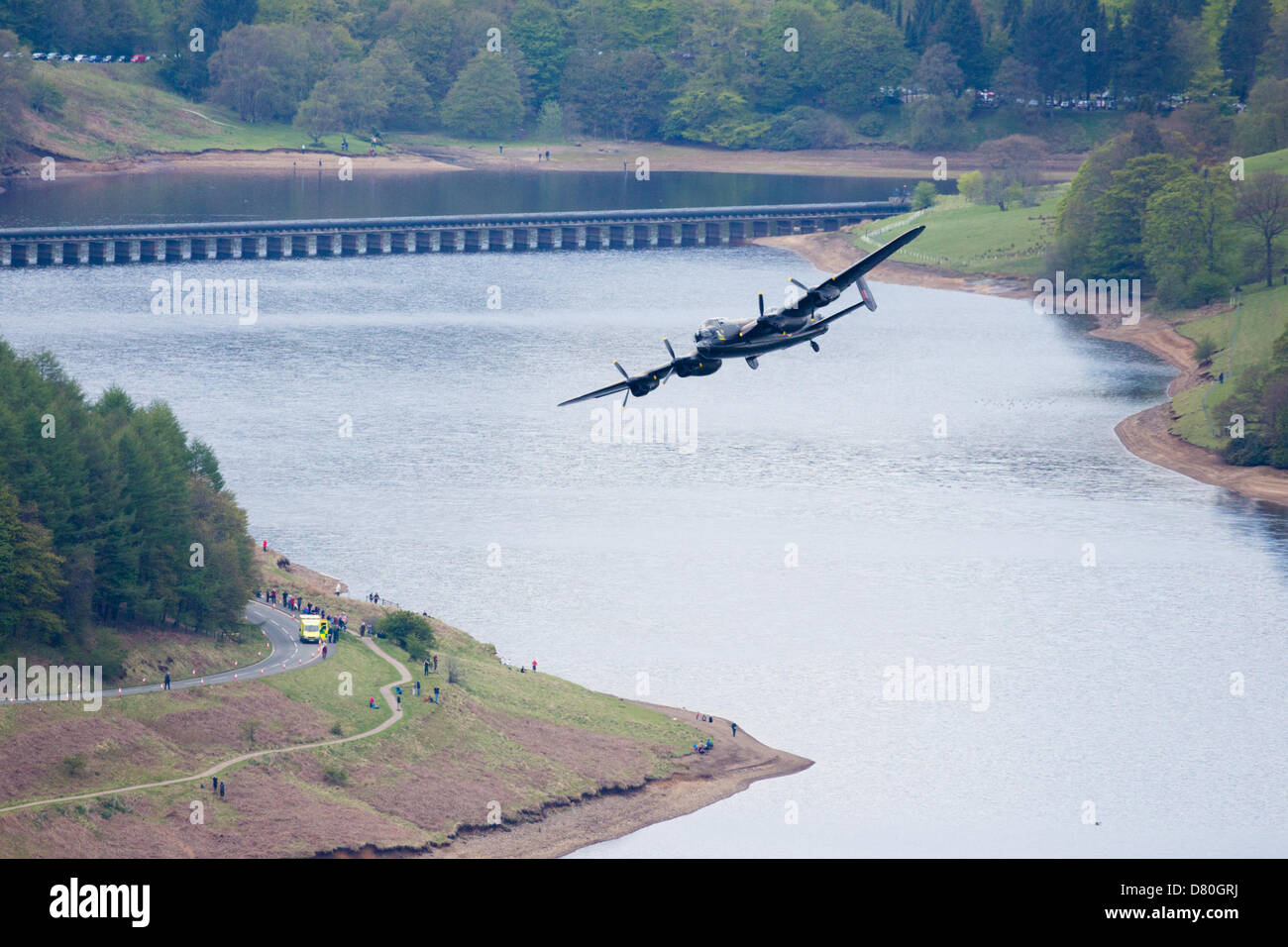 Derwent Reservoir, Derbyshire, UK. 16th May 2013. An RAF Lancaster ...