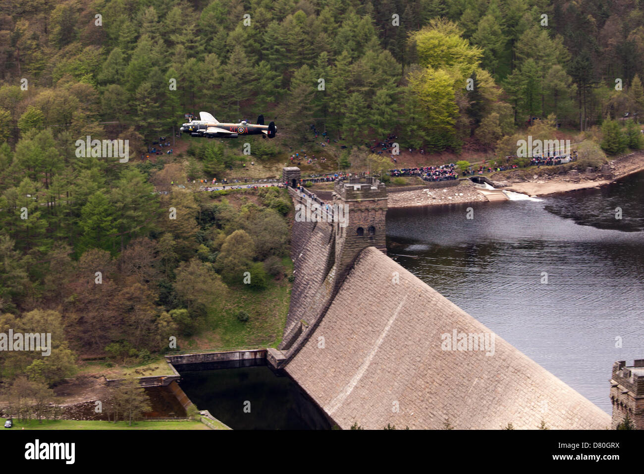 During world war derwent reservoir hi-res stock photography and images ...