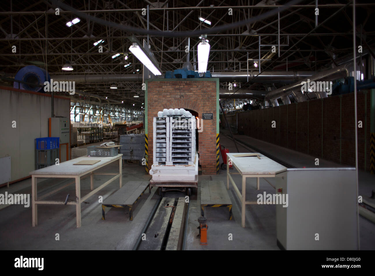 Ceramics factory hi-res stock photography and images - Alamy