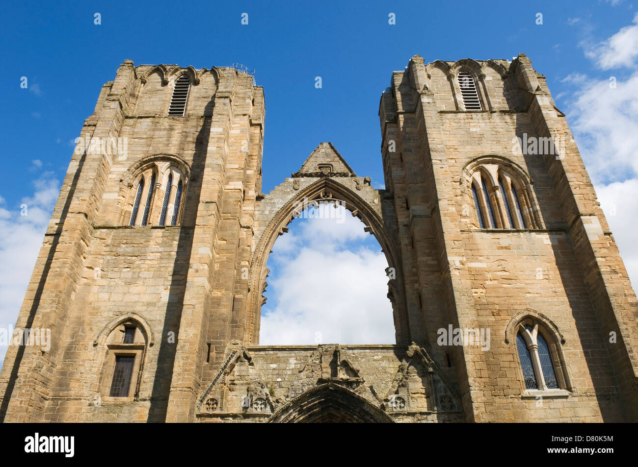 Elgin cathedral ruins hi-res stock photography and images - Alamy