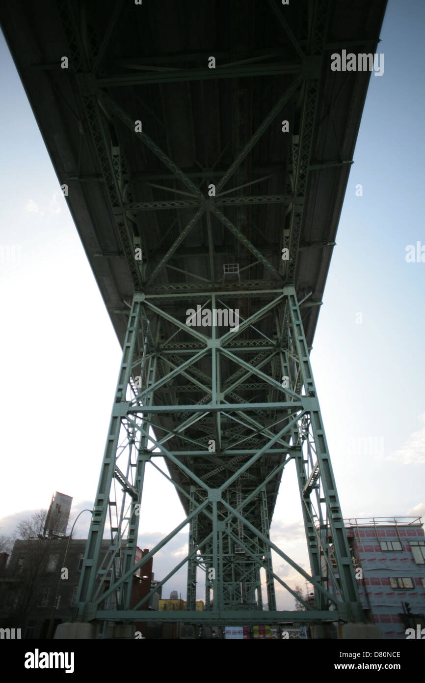 The Jacques Cartier Bridge is a steel truss cantilever bridge crossing ...