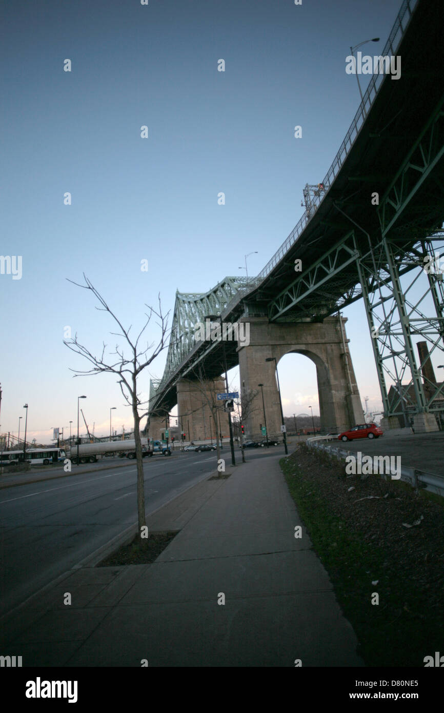 The Jacques Cartier Bridge is a steel truss cantilever bridge crossing ...