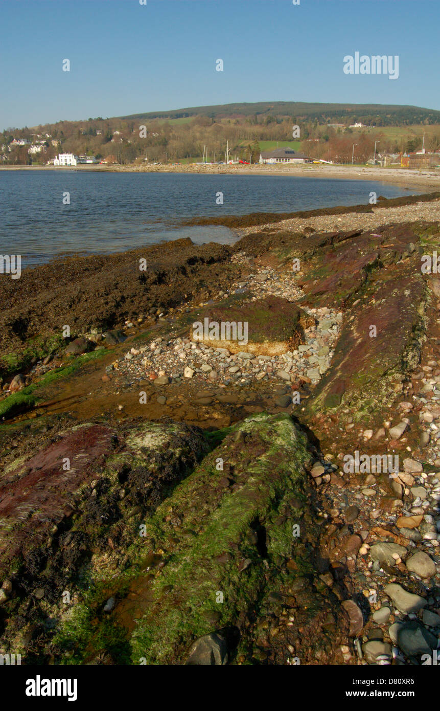 Beach on gareloch helensburgh scotland hi-res stock photography and ...