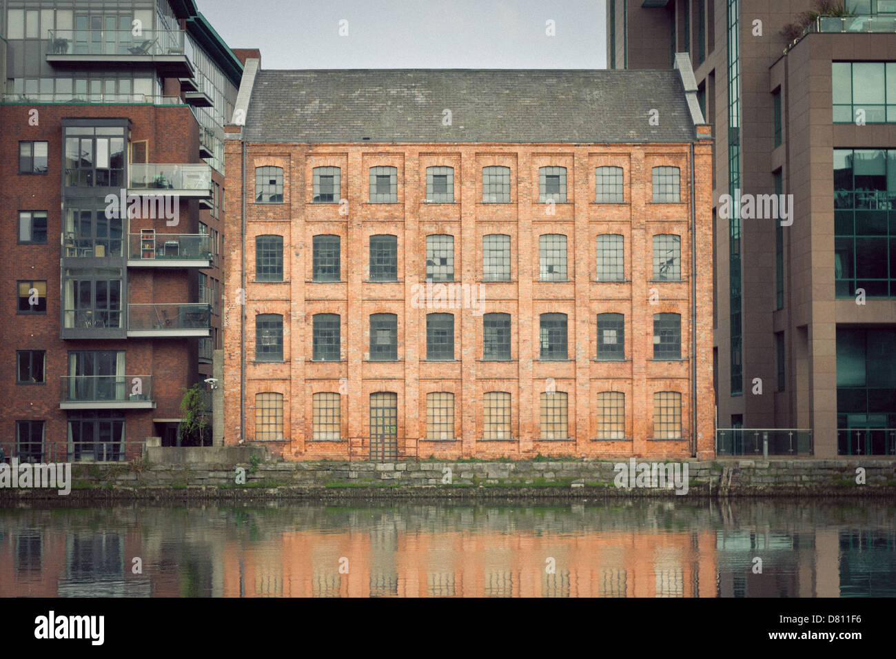 Abandoned building flour mill hi-res stock photography and images - Alamy