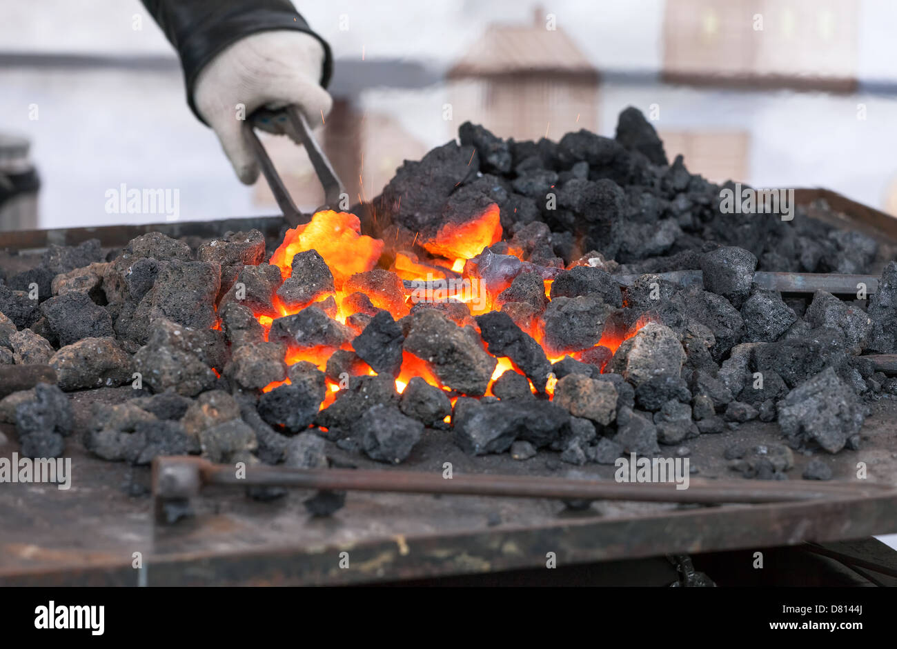 Red hot iron rod hi-res stock photography and images - Alamy