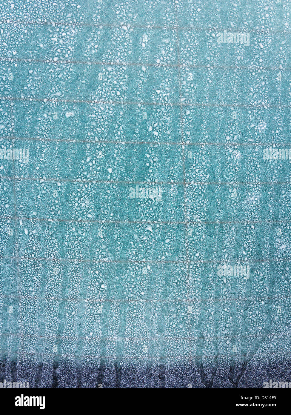Frosted car windscreen Stock Photo - Alamy