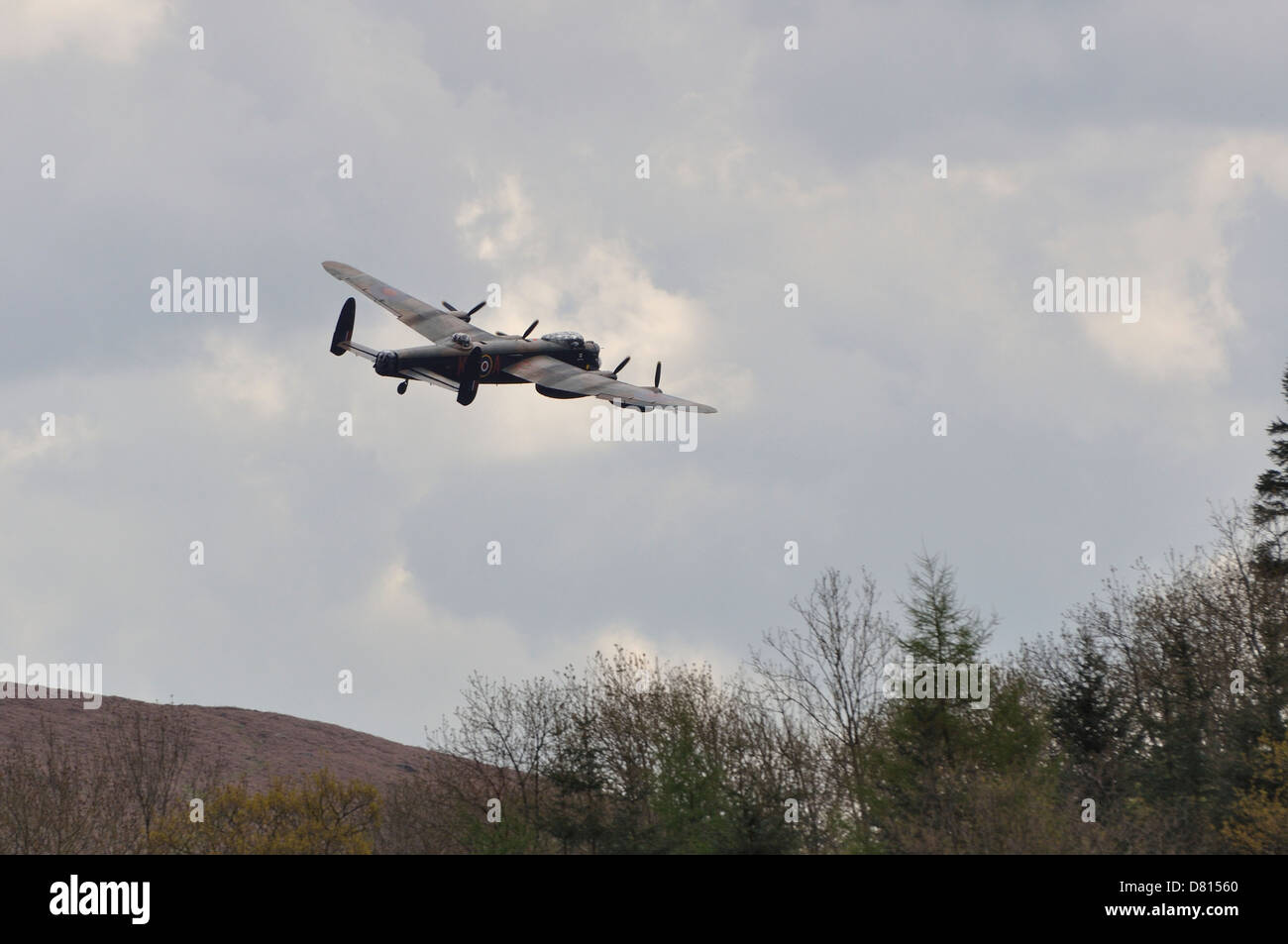 Lancaster bomber KCA City of Lincoln over Derwent Reservoir on 16th of ...