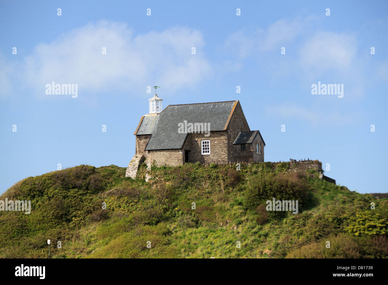 St Nicholas's Chapel on Lantern Hill overlooking Ilfracombe harbour ...