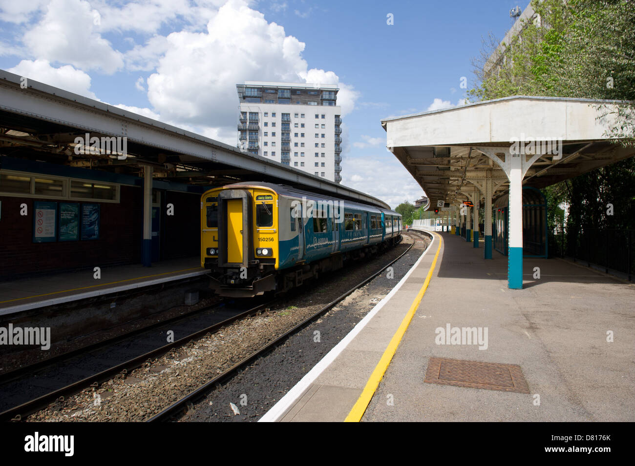 An Arriva Trains Wales train at Cardiff Queen Street railway station ...