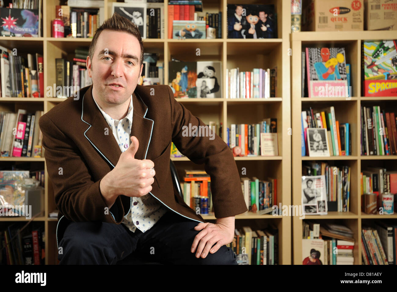 Frank sidebottom hi-res stock photography and images - Alamy